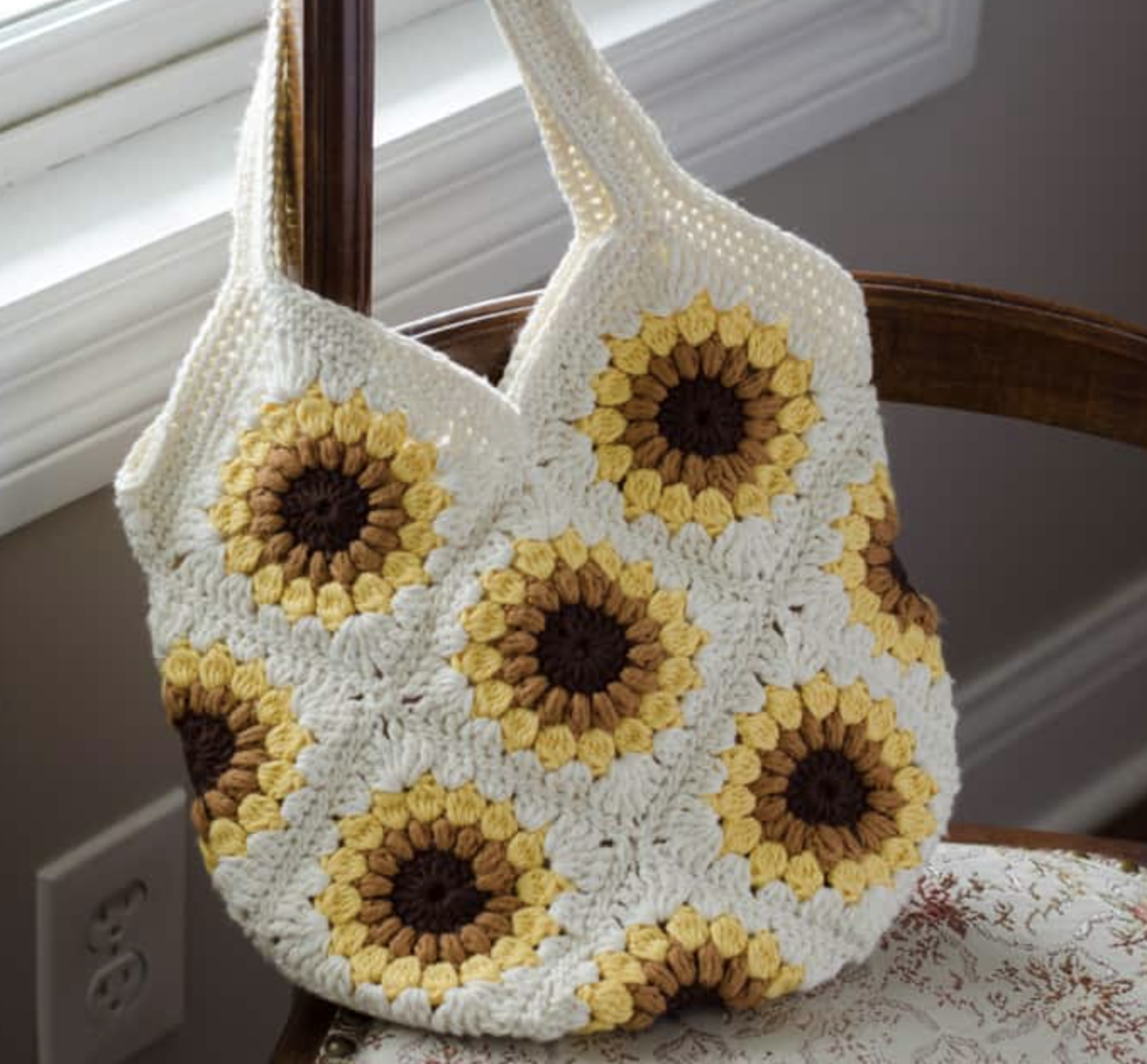 10 Crochet Granny Square Bag Patterns - This is Crochet